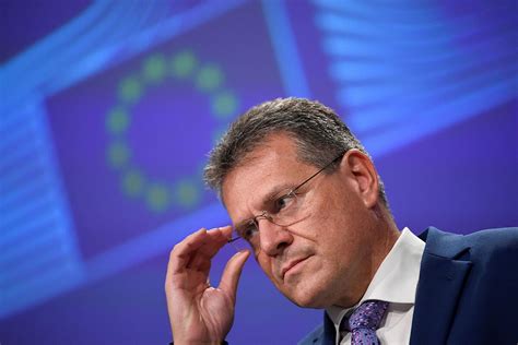 Bruselas Ofrece Concesiones A Londres Para Flexibilizar El Acuerdo Del