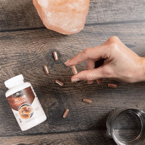 Reishi Mushroom Extract Capsules Naturealm