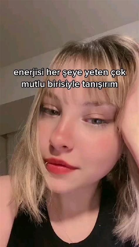 Pin by ฅ ﻌ ฅ on Sizin Pinleriniz Anan Film Mood