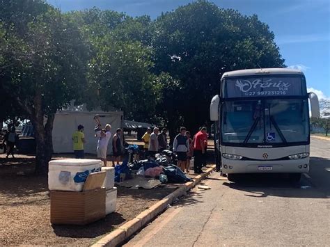 Choro E Despedida Um Dia Após Posse De Lula Apoiadores De Bolsonaro