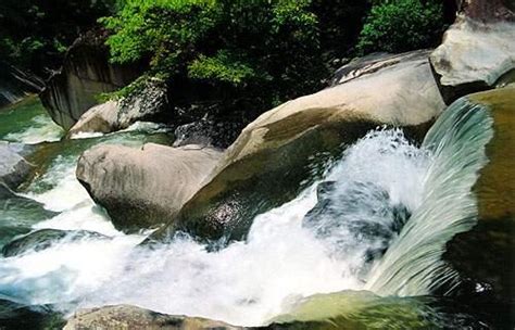 赤峰市龙潭沟风景区 嵩县龙潭沟景区 赤峰周边短途自驾游 第4页 大山谷图库