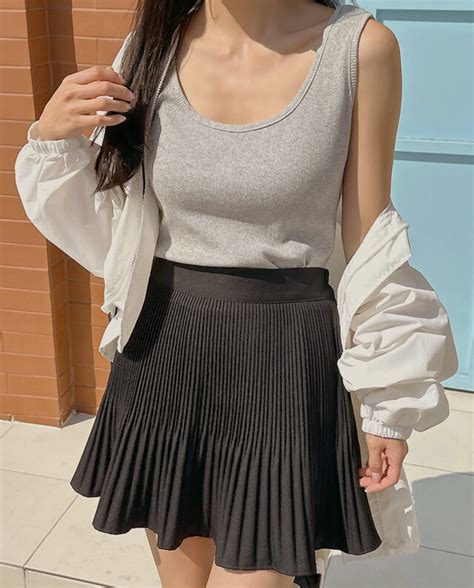 리리앤코 스판 골지 U넥 나 당근 중고거래