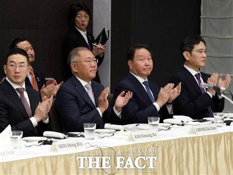 총수 46명 주식 재산 3개월 새 2 3조 감소…삼성 이재용 1 9조 줄어 경제 기사 더팩트