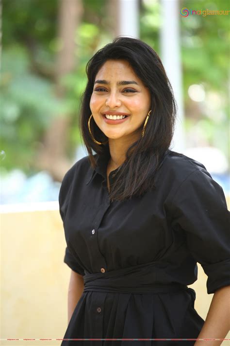Aishwarya Lekshmi Actress Hd Photos Images Pics And Stills 553389