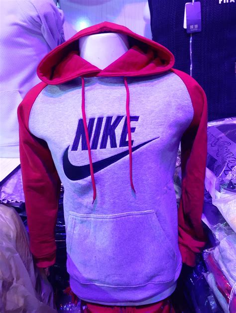 بزرگترین مرکز خرید و فروش هرات افغانستان هودی های پیش بسته جنس های