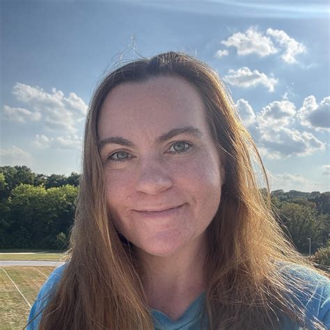 Julie Fleming Profiles