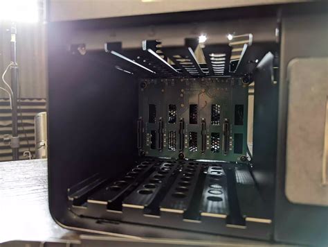 Jonsbo N2 NAS Case Review – Still The Best? – NAS Compares