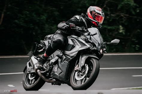 Bike Night Asia Philippines BNA BIKE OF THE WEEK Kawasaki Rouser RS200