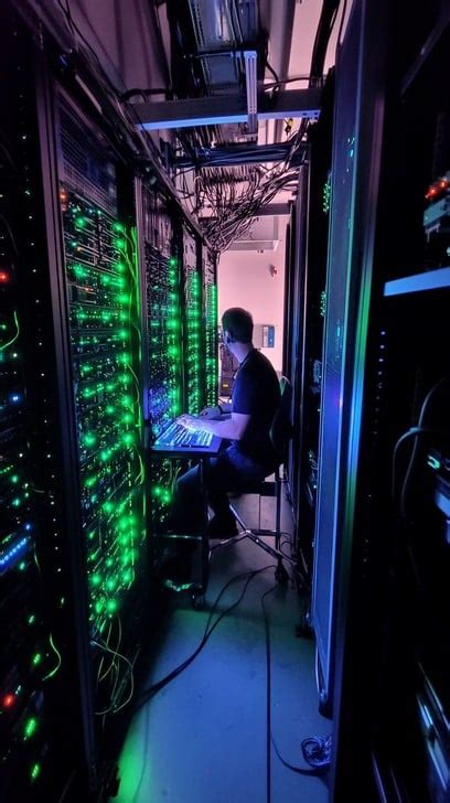 free data center technician image download at stockcake