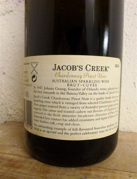 Jacob's Creek® Chardonnay Pinot Noir (Australian Bottle) | Kaufen auf ...