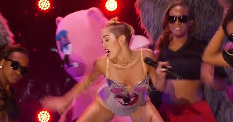 Twerk Thrusts Its Way Into Oxford English Dictionary