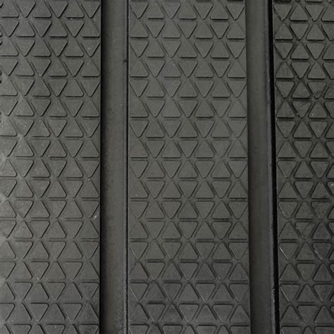 Arrow Mat Great Wall Rubber