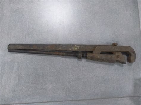 Гайковий ріжковий ключ 17 19 трубний розвідний ключ б в Ua