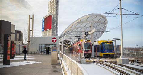 How To Ride The Minneapolis Light Rail Meet Minneapolis Meet