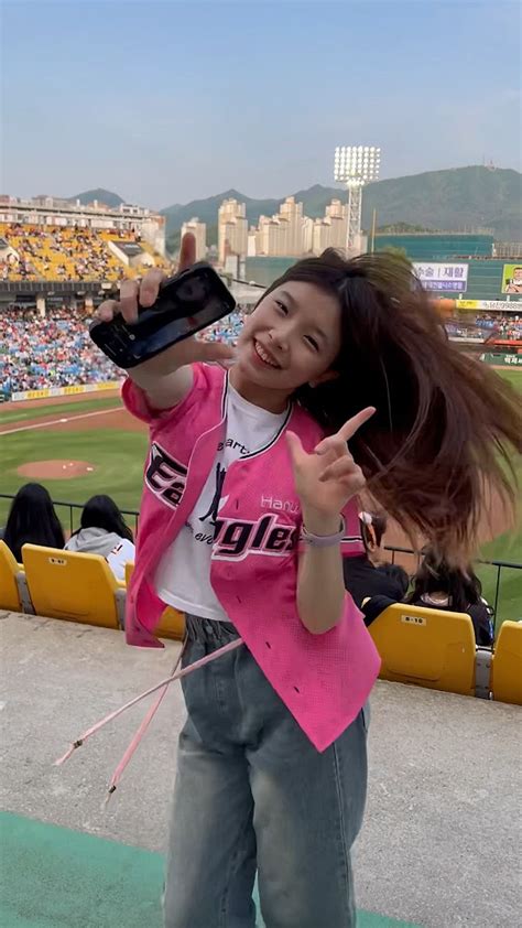 Work챌린지 2024 5 16 중딩 댄서 춤 댄서석류 파자마댄서 챌린지 Work Work 챌린지 틱톡 야구장 한화 유니폼