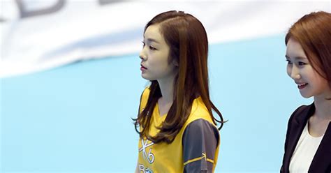 Md화보 시구하러 온 김연아 청바지 차림으로도 시선 올킬