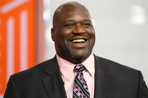 Shaquille O Neal Butterflies Willie Bounces And Bogle Dances To