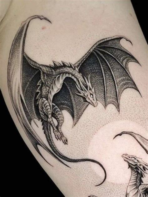 Pin By Sylvia Salazar On Tatuajes Small Dragon Tattoos Dragon Tattoo Designs Steampunk Tattoo