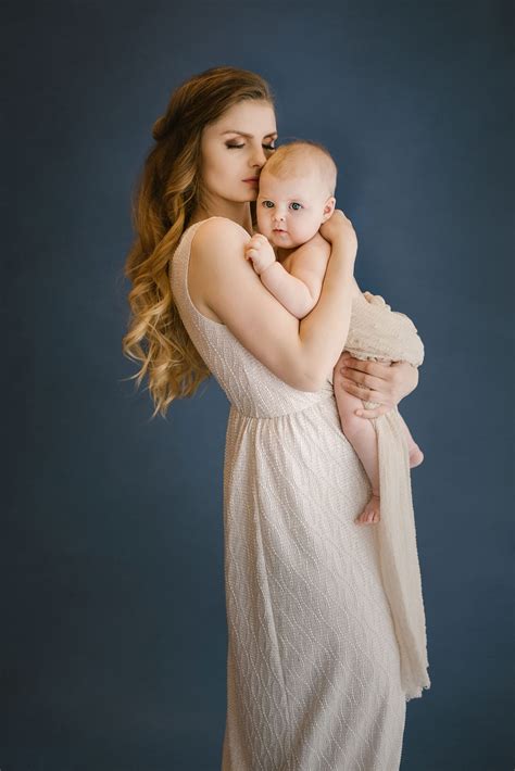 Mommy And Me Mini Session Lovespired Photography By Kristina