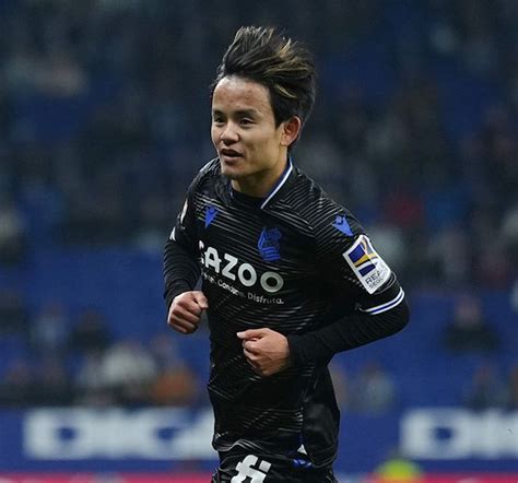 久保建英が圧巻のゴラッソで今季4点目！見事なトラップから強烈な左足ボレーで先制点を奪取 サッカーダイジェストweb