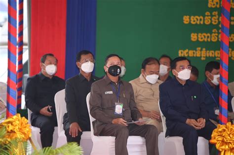 សម្ដេចតេជោ ហ៊ុន សែន បង្ហើបពីគម្រោងធ្វើរថភ្លើងក្រោមដី នៅរាជធានីភ្នំពេញនាពេលអនាគត វិមាន៧មករា