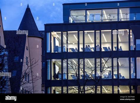 The Fom University Of Applied Sciences For Economics And Management In