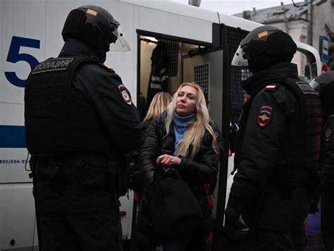 Más de 700 detenidos en Rusia tras llamado a protestas