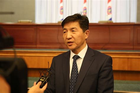 Н Энхтайван Орхон аймагт нэр дэвших хүсэлтээ өгсөн