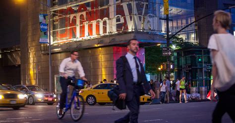 Why Atandt Announced The Time Warner Deal On A Saturday