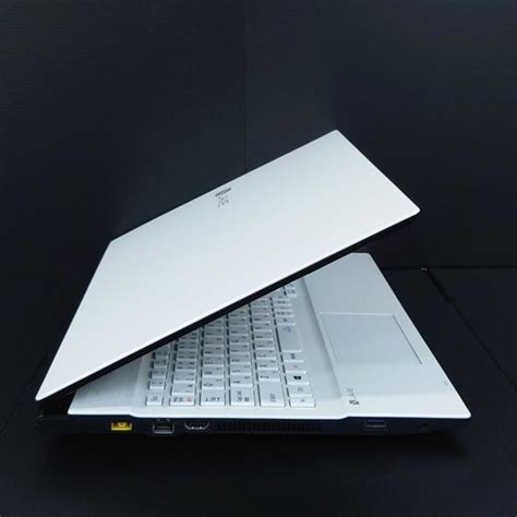 現品撮影 Nec Lavie Direct Ns Gn254fra 中古ノートパソコン Windows11 Home コアi5 7200u