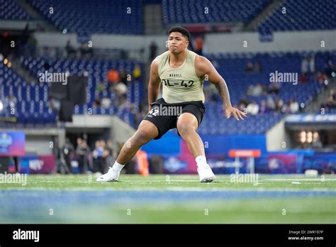 Utah Offensive Lineman Sataoa Laumea Runs A Drill At The Nfl Football