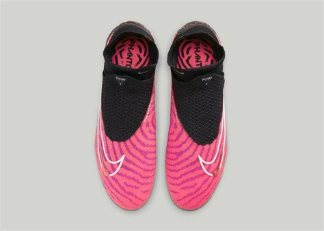 Phantom Gx Is The Newest Boot In The Phantom Franchise From Nike Snap Taste