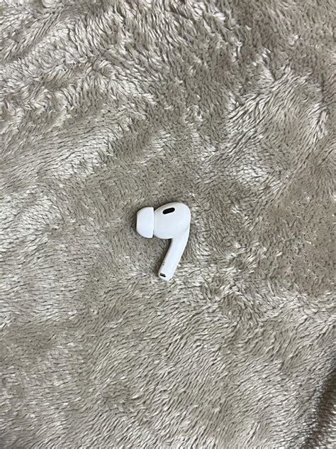 最終値下げ‼️airpods Pro 第ニ世代 右耳 正規品 エアーポッズ イヤホン
