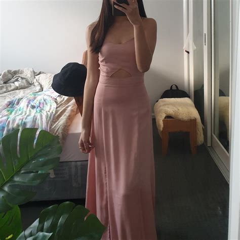 🌸rose Pink Maxi Dress🌸 Missguided Size 4 Will Fit Depop
