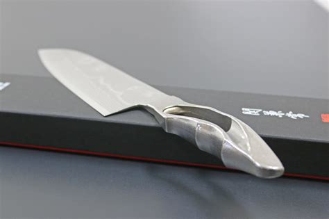 KC 193三ノ池 SANNOIKE series 三徳 SANTOKU 170mm Kanetsune Seki