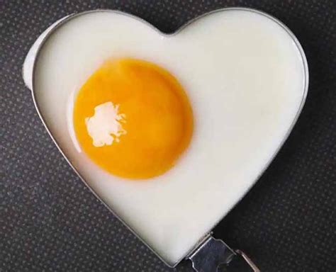 Top 7 Foods Rich In Iron Why The Nutrient Is So Essential Herzindagi