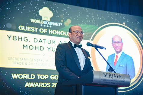Datuk Azman Yusof Applauds World Gourmet And Renowned World Class Chefs