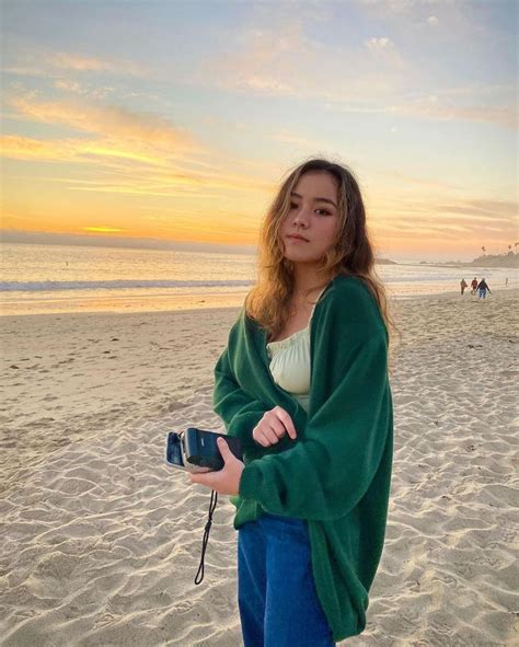 Amber Alexanders Instagram Profile Post “these Pics Are Old Af