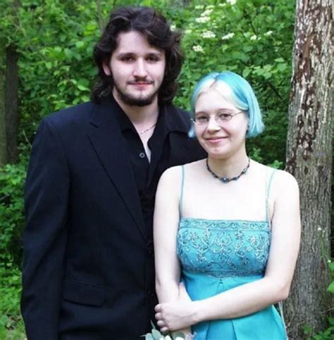 Crime Hunter Teen Sex Slave Enthralled With Sick Bdsm Master Killer