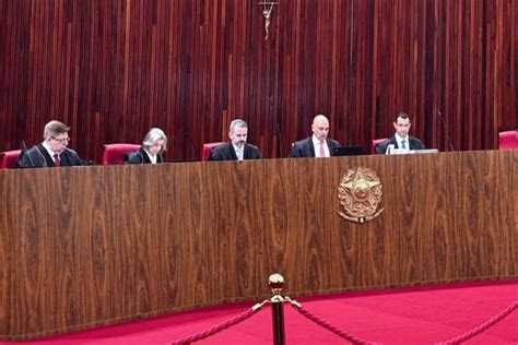 Cármen Lúcia é Eleita Para A Presidência Do Tse Nunes Marques Será Vice