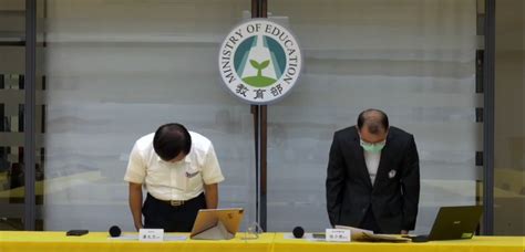 奧運／選手搭經濟艙引爭議 教育部長、體育署長鞠躬道歉 運動 Nownews今日新聞