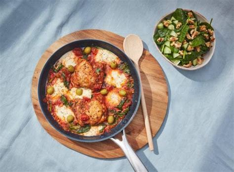 Kip Ovenschotel Met Mozzarella Olijven En Frisse Salade Recept