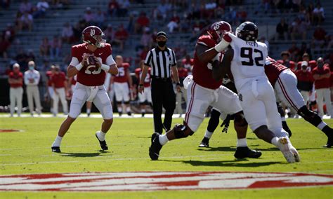 Can Mac Jones Fend Off A Surging Kyle Trask For 2020 Heisman Trophy