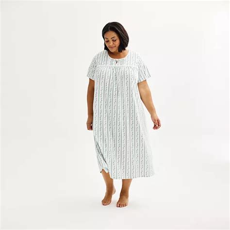 Plus Size Croft And Barrow® Short Sleeve 1 Button Neck Pajama Gown