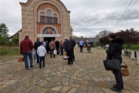 OBIČAJ KOJI SE VEZUJE ZA ĐURĐEVDAN I POŠTUJE SE U VRANJU Jedan ritual posebno iščekuju devojke