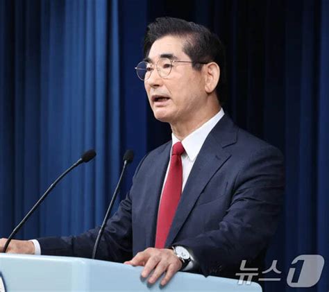 Министр обороны Южной Кореи допустил что КНДР отправит свои войска воевать в Украину на стороне