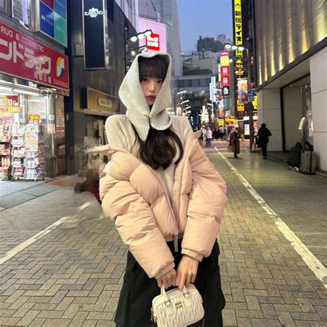 장원영 미우미우 가방 미니백 사복 패션 코디 정보 가격 알아보자 네이버 블로그