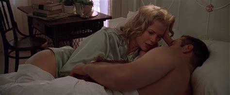 Auscaps Russell Crowe Shirtless In L A Confidential