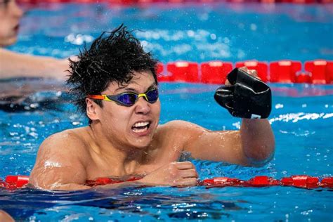 Dong Zhihao Surges Down Final Lap For Gold In 200 Breaststrok