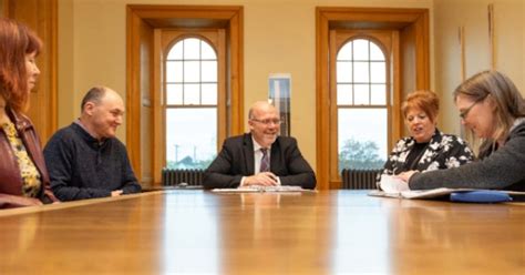 N B News Cupe 1252 Sign Collect Agreement